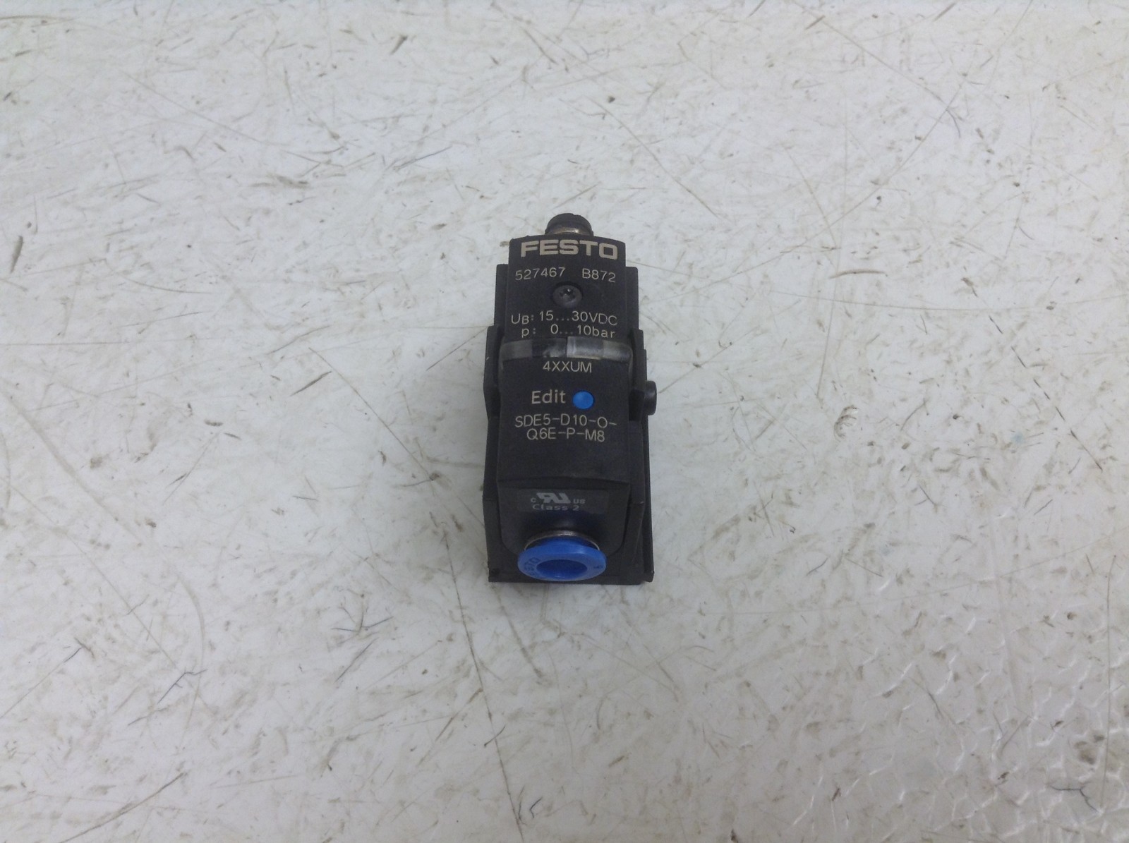 Festo Pneumatic SDE5-D10-O-Q6E-P-M8 Pressure Sensor 15-30 VDC 527467 ...