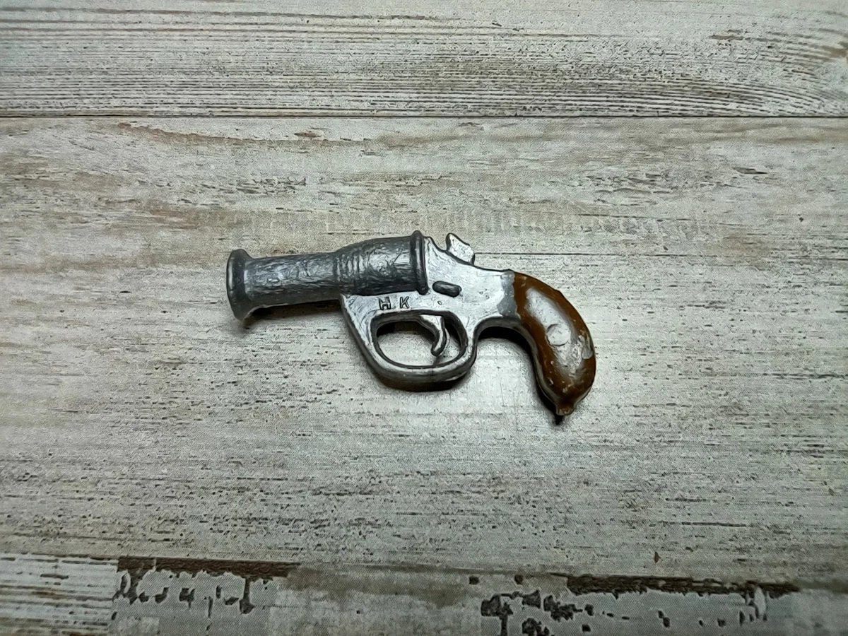 Flare Gun Revolver