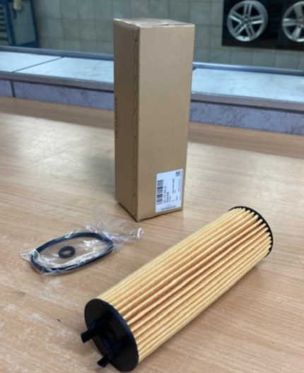 VW / AUDI / SEAT / SKODA DIESEL OIL FILTER 05L115562A *GENUINE* for ...