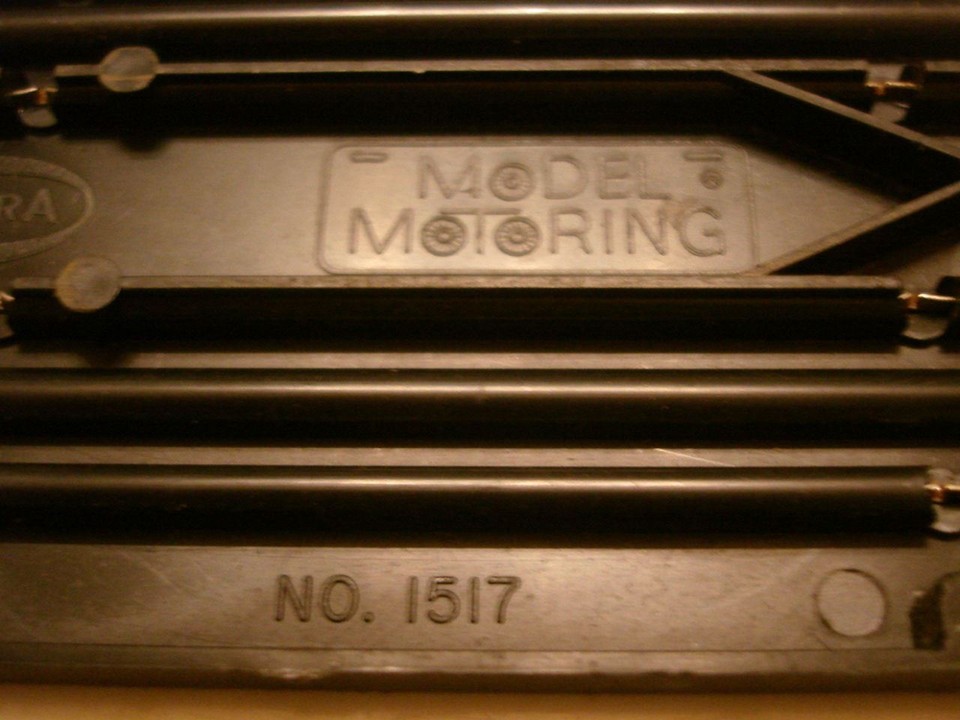 2pc-1950-60'S AURORA MOTORING LOCK JOINER 9" STRAIGHT NO CENTER STRIPED ...