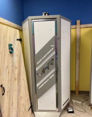 Suncapsule Perfect 10 Tanning Bed Tanning Booth Standup Tanning Booth ...