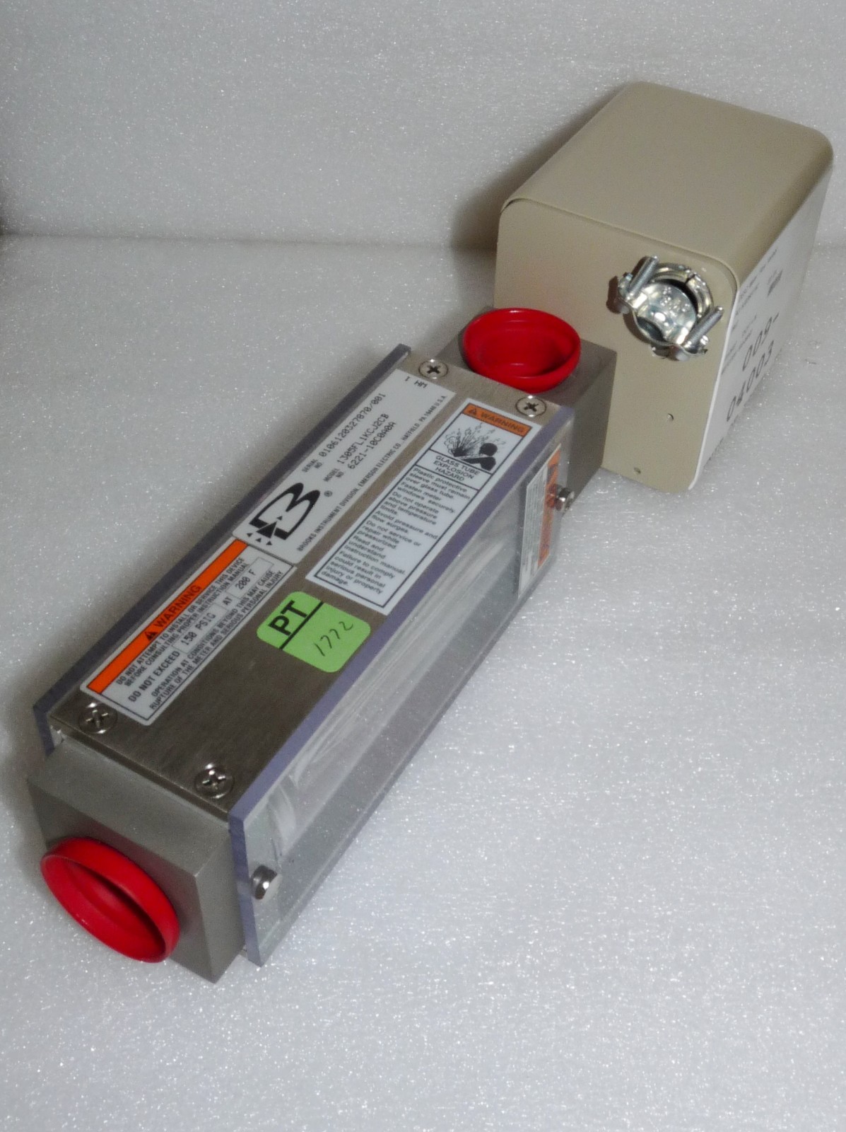 BROOKS 1305 1305FL1KCJ2CB 6221-10C0A0A VARIABLE FLOW METER R-10M-75-3 ...