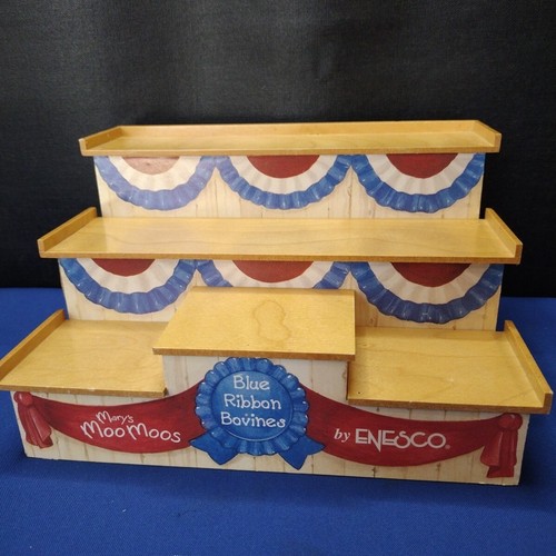 1998 Enesco Mary's Moo Moos Blue Ribbon Bovines Display Stand Platform ...