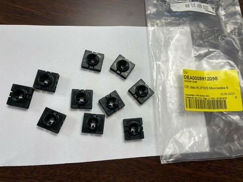 10 x GENUINE SMART FORTWO 451 SIDE SILL SQUARE RETAINING CLIPS ...