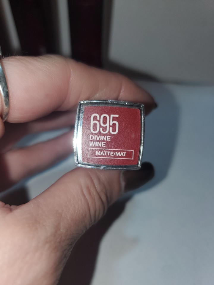 4 Maybelline Color Sensational Matte Finish Lipstick 695 Divine Wine | eBay