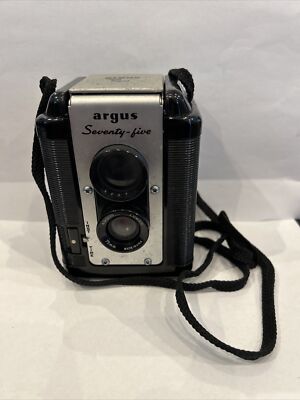 Vtg ARGUS Seventy-five Camera Original Leather Case Untested 620 Film ...