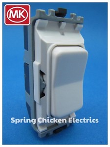 MK GRID PLUS 20A DP 1-WAY PUSH TO BREAK SWITCH - K4915 WHI ...
