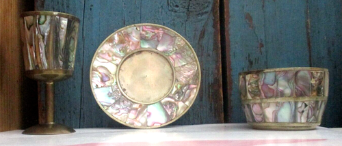BEAUTIFUL VINTAGE ABALONE SHELL OVERLAY MOSAIC CUP, SAUCER, GOBLET ...