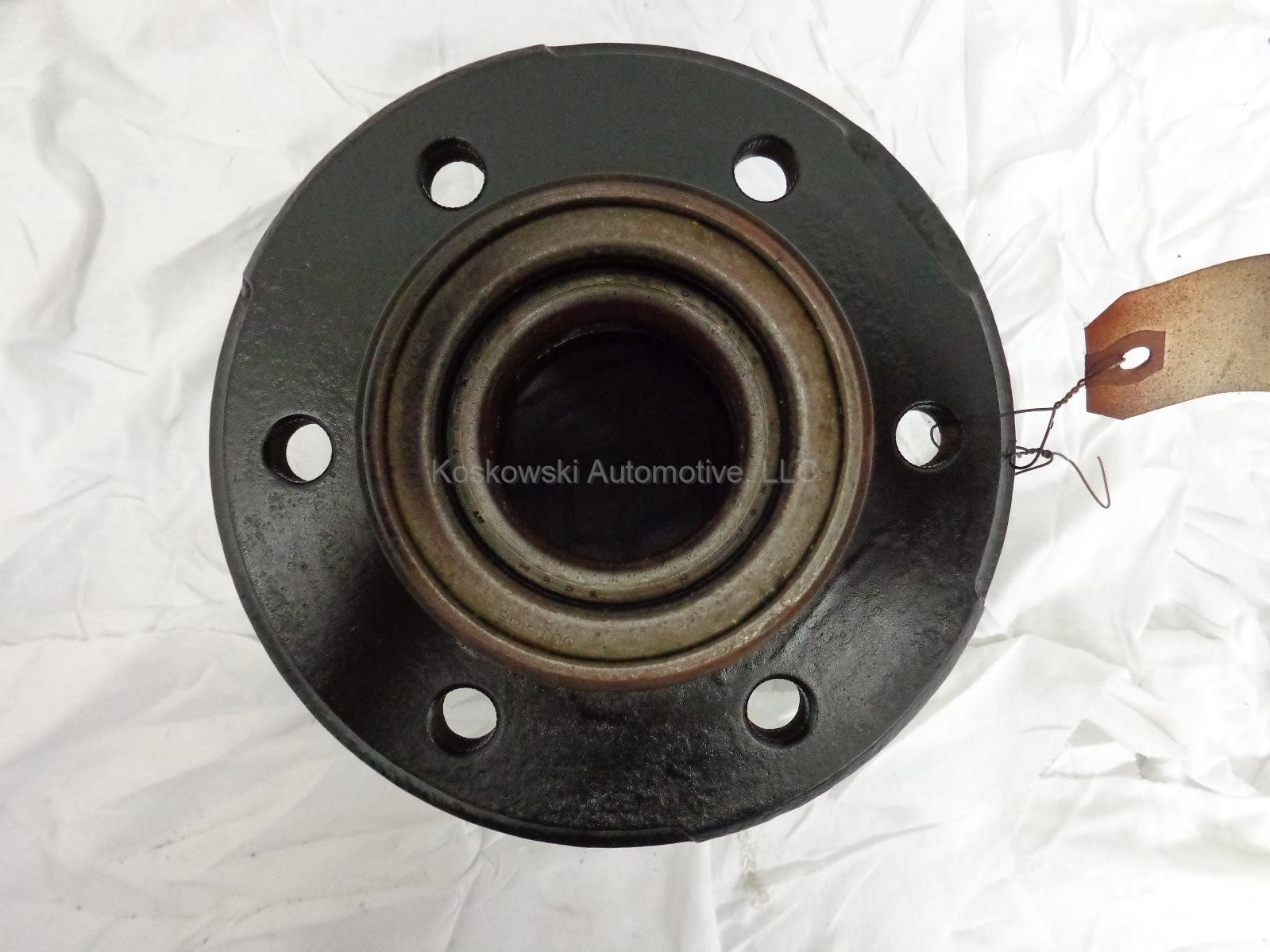 Chevy K10 Hub Assembly 4X4 1977 78 79 80 81 82 83 84 85 86 87 GMC K1500 ...