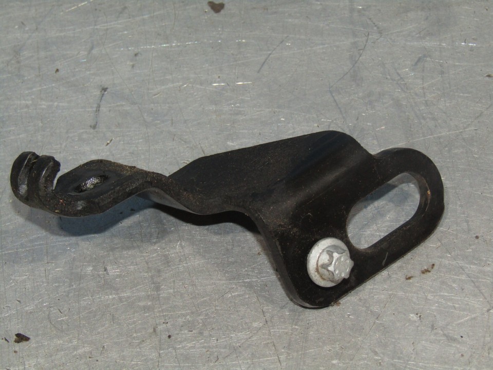 2012-2016 Chevrolet Sonic OEM engine lift point hoist mount bracket 13 ...