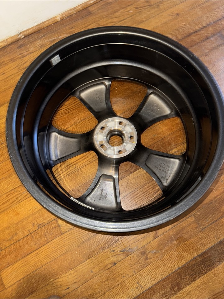 Genesis GV80 Machined Grey OEM Wheel 22” 2025 Factory Original Rim ...