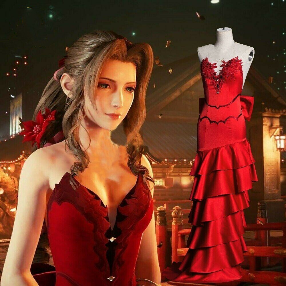 Final Fantasy 7 Aerith Cosplay