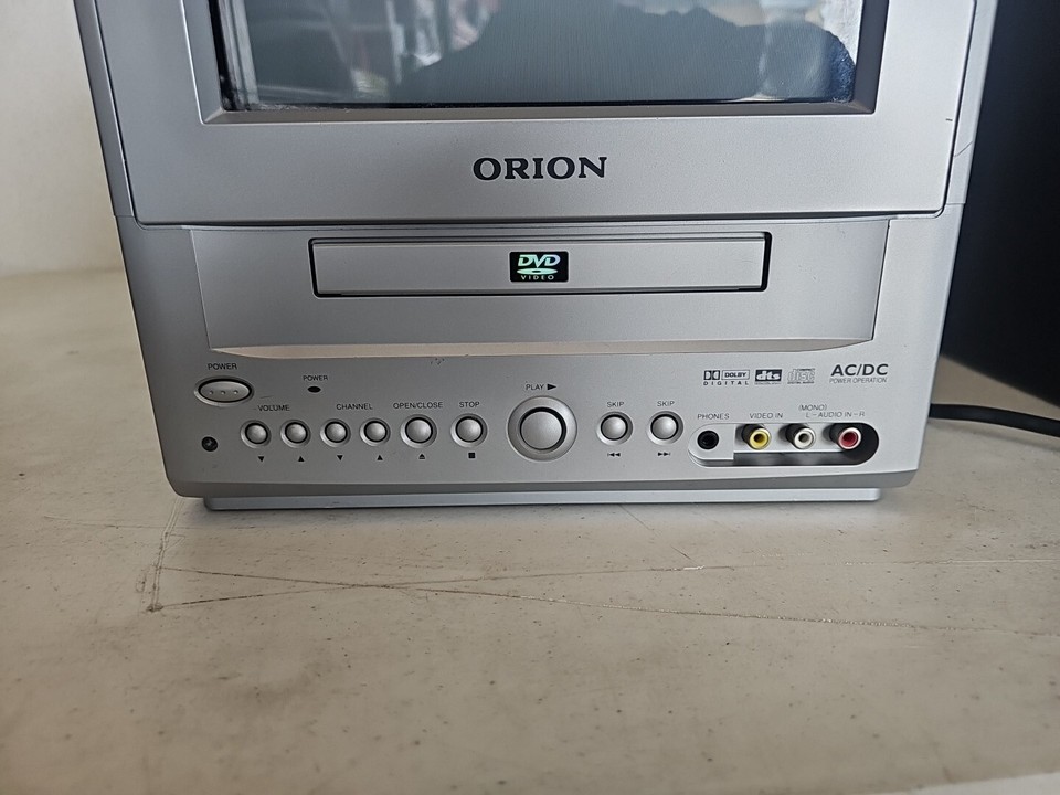Orion 9" CRT TV / DVD Player Combo Gamer Vintage Gaming TESTED ...