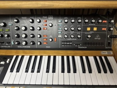 Behring r Poly D Analog Synthesizer with Keyboard and Sequencer | eBay