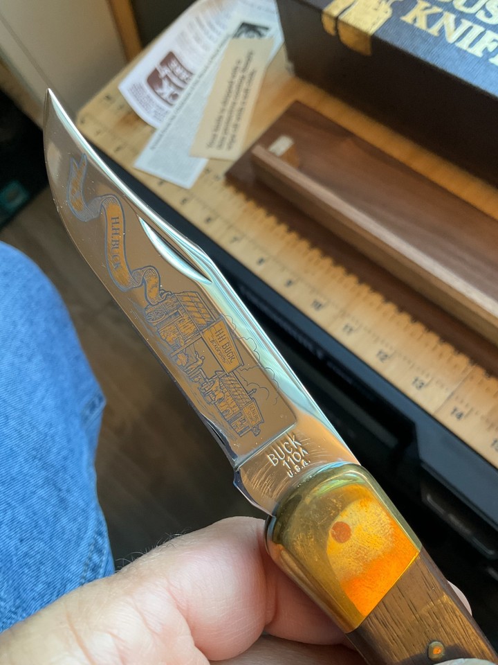 TVC6889 Buck Custom Shop 110 H.H. Buck Black Smith Etching 0949/1500 ...