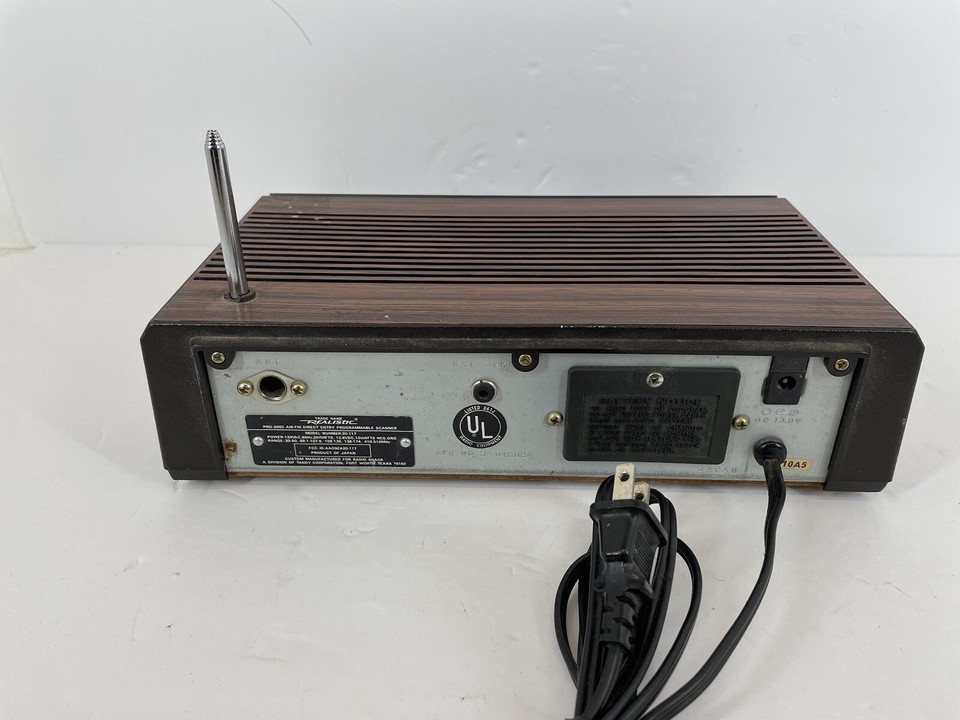 Realistic Radio Scanner Pro-2003 Direct Entry Programmable FM Receiver ...