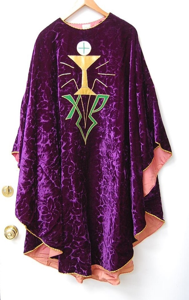Vintage Purple Velvet Louvre Inc. Vestment Chasuble (#828) Made in ...