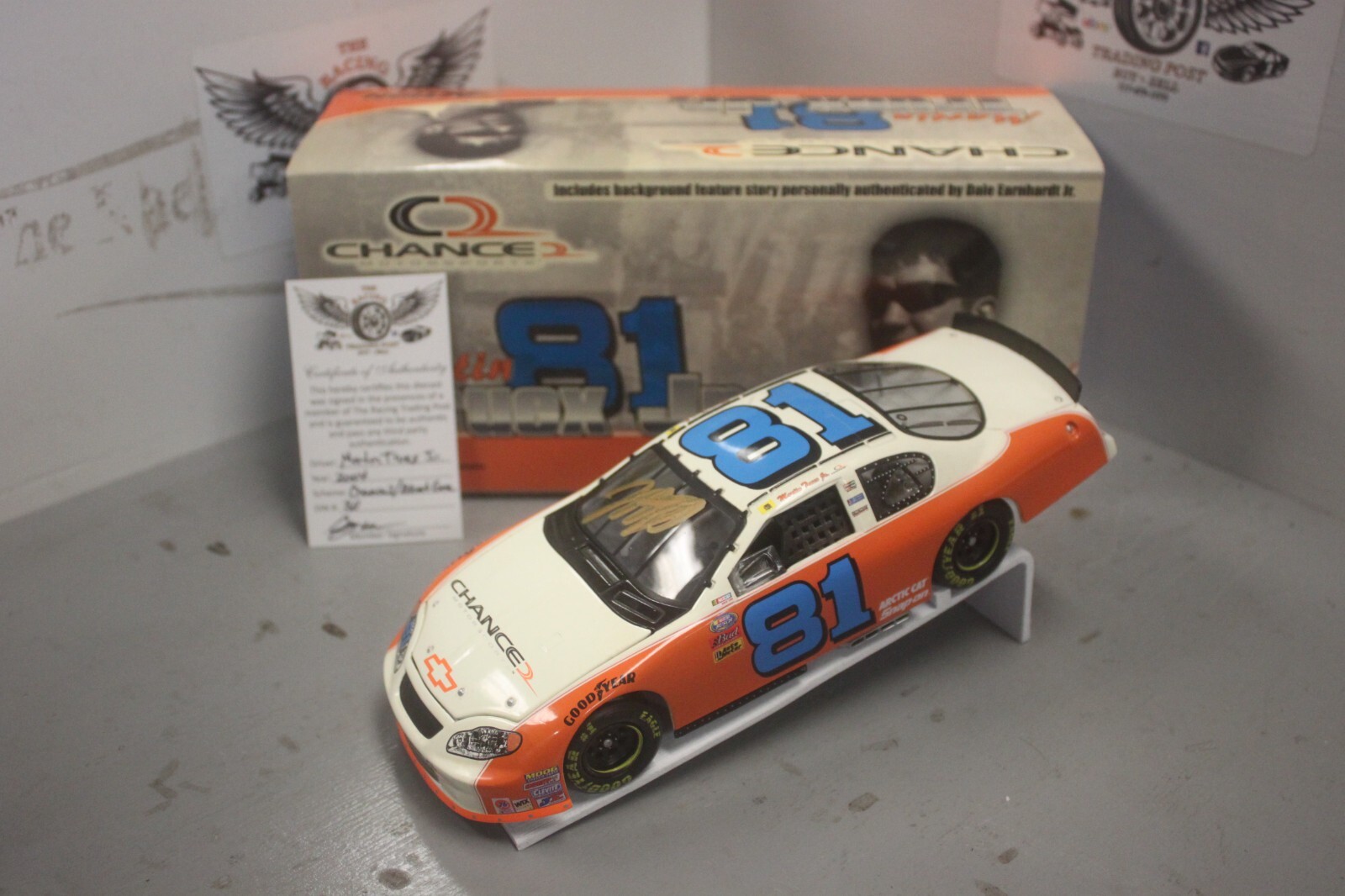 2004 Martin Truex Jr C2 Robert Gee 1/24 Action RCCA Club Car Diecast ...