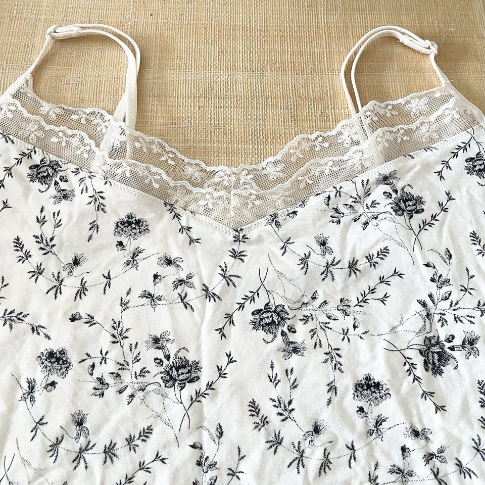 GAP Body Y2K Cami Top Size L Laced Neckline Knit Ivory Floral Black ...