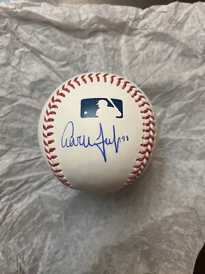 NEW YORK YANKEES AARON JUDGE AUTOGRAPHED SIGNED MLB BASEBALL GUARANTEED ...