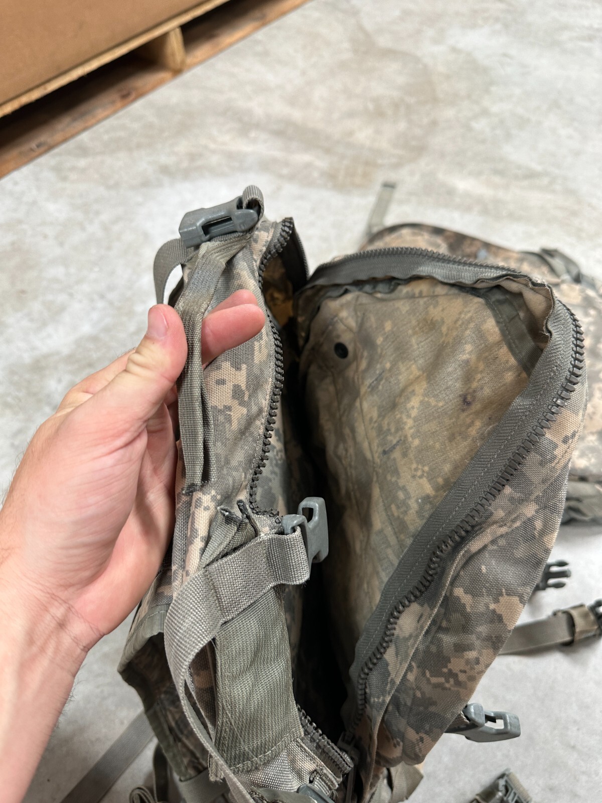 DAMAGED - US Army ACU UCP Molle II Patrol Assault Pack Stiffener 3Day ...