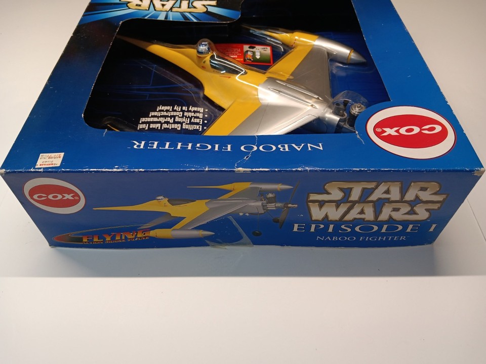 Rare Cox Star Wars 436088 Episode 1 Naboo Fighter Flying Action Model ...