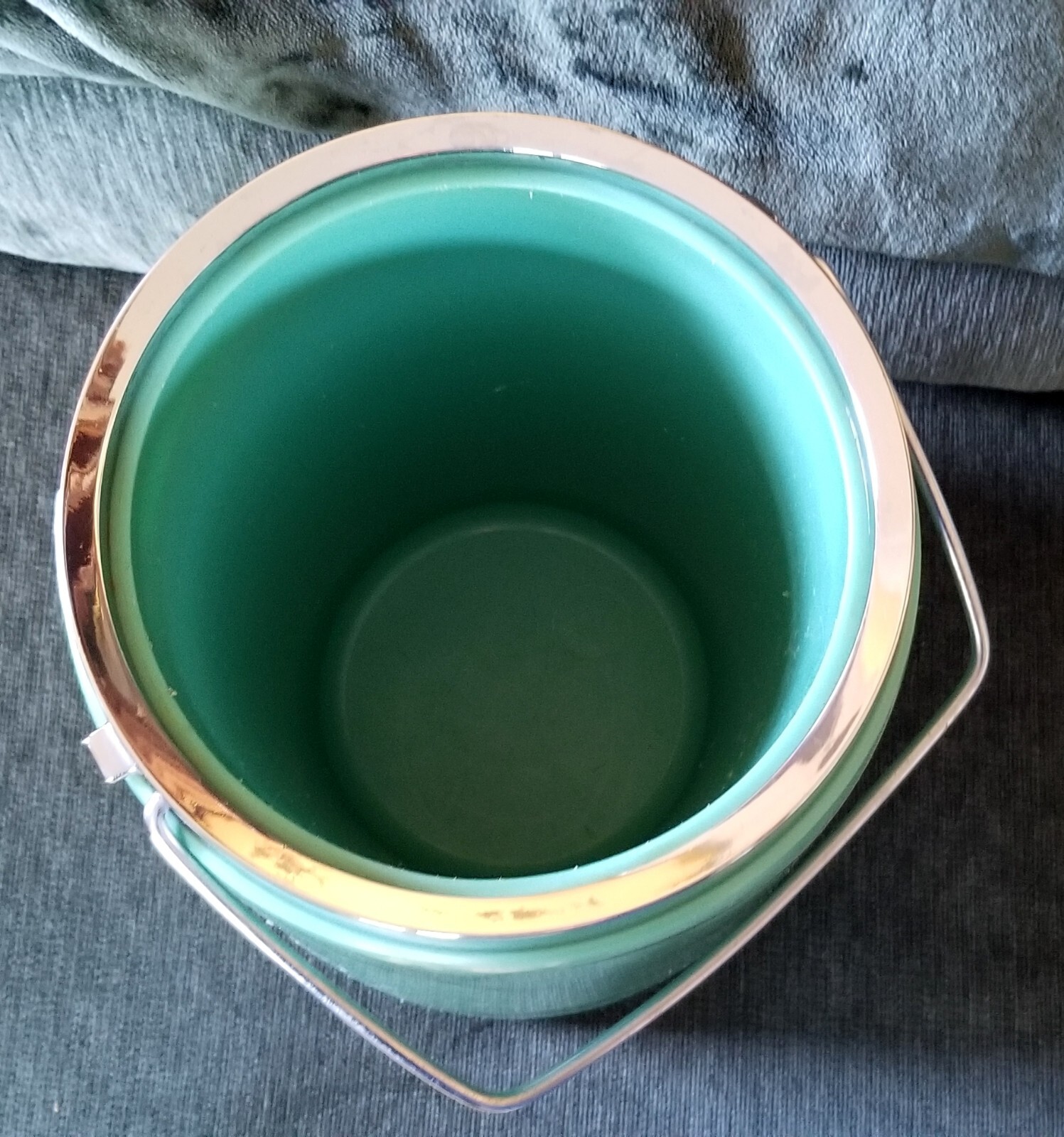 VINTAGE MCM ATOMIC PLASTIC AQUA & YELLOW ICE BUCKET HOLDER WITH HANDLE ...