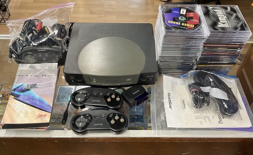 Goldstar 3DO Console GDO-101M With Games & Controllers - READ ...