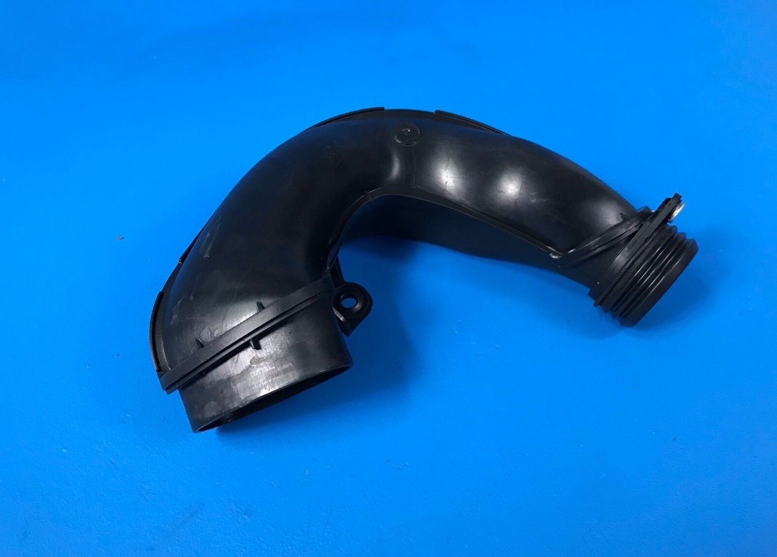 12-17 BMW F06 F12 F13 640I PASSENGER SIDE LOWER TURBOCHARGER AIR DUCT ...