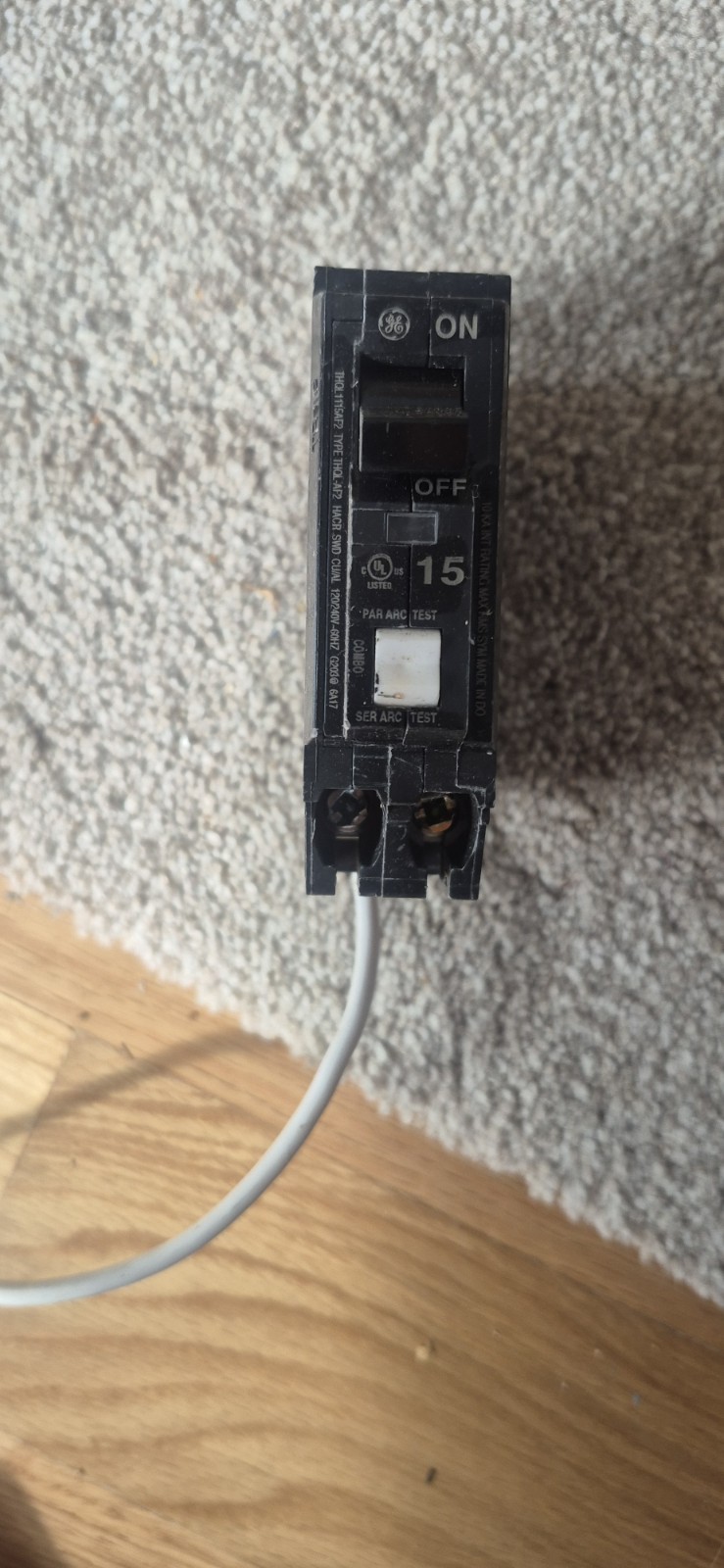 used GE THQL1115AF2 15Amp 1-Pole Plug-In Circuit Interrupter with ...