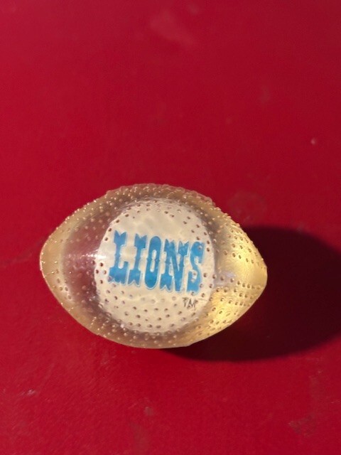 VTG NFL FOOTBALL GUMBALL MACHINE Detriot lions MINI RUBBER FOOTBALL | eBay