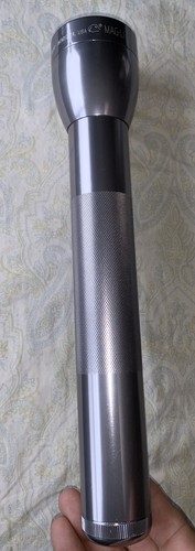 MAGLITE LED 3-Cell D Flashlight LED Silver Mint ML300L FREE SHIPPING | eBay