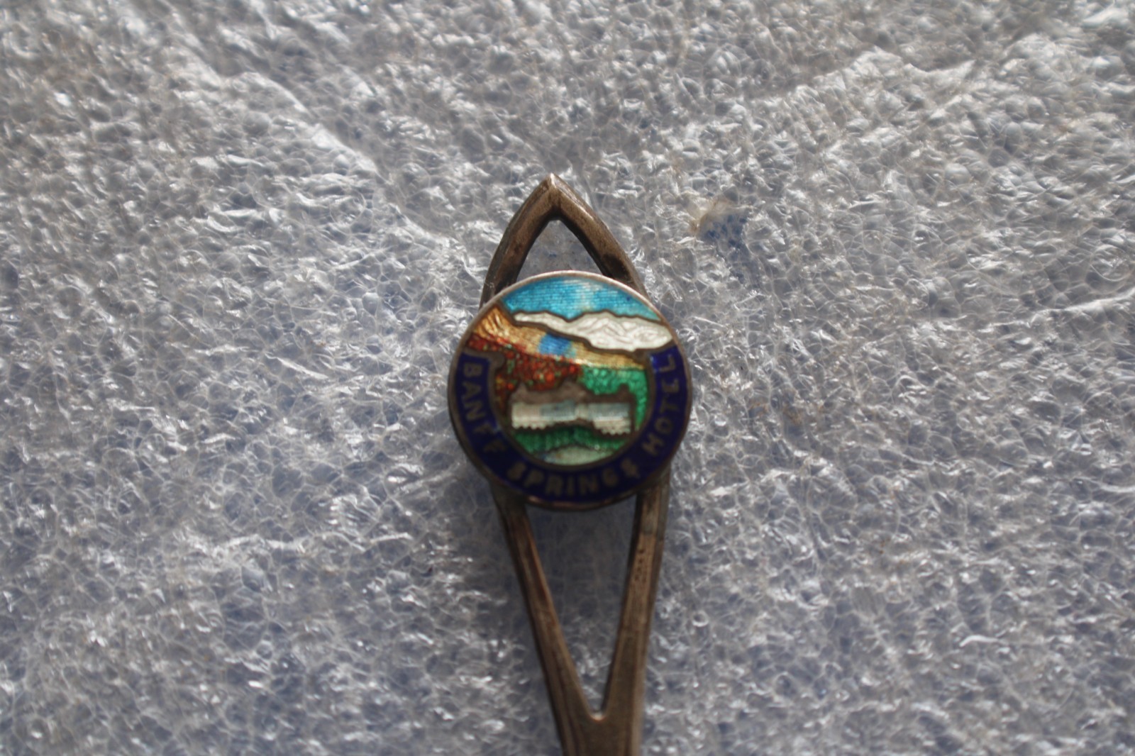 ANTIQUE BANFF SPRINGS HOTEL SUVENIR SPOON - 4" LONG - 11 GRAMS STERLING ...