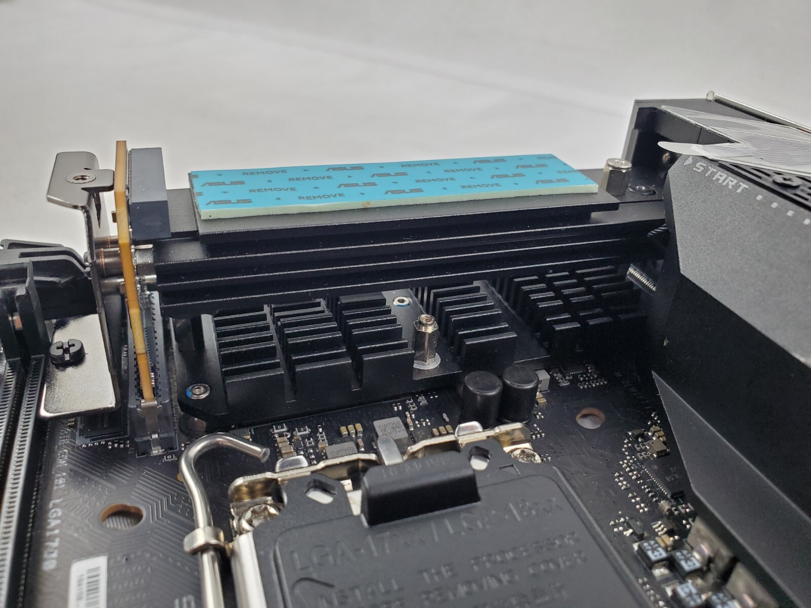 ASUS ROG Strix Z790-I Gaming WiFi, LGA1700 mITX Intel Motherboard ...