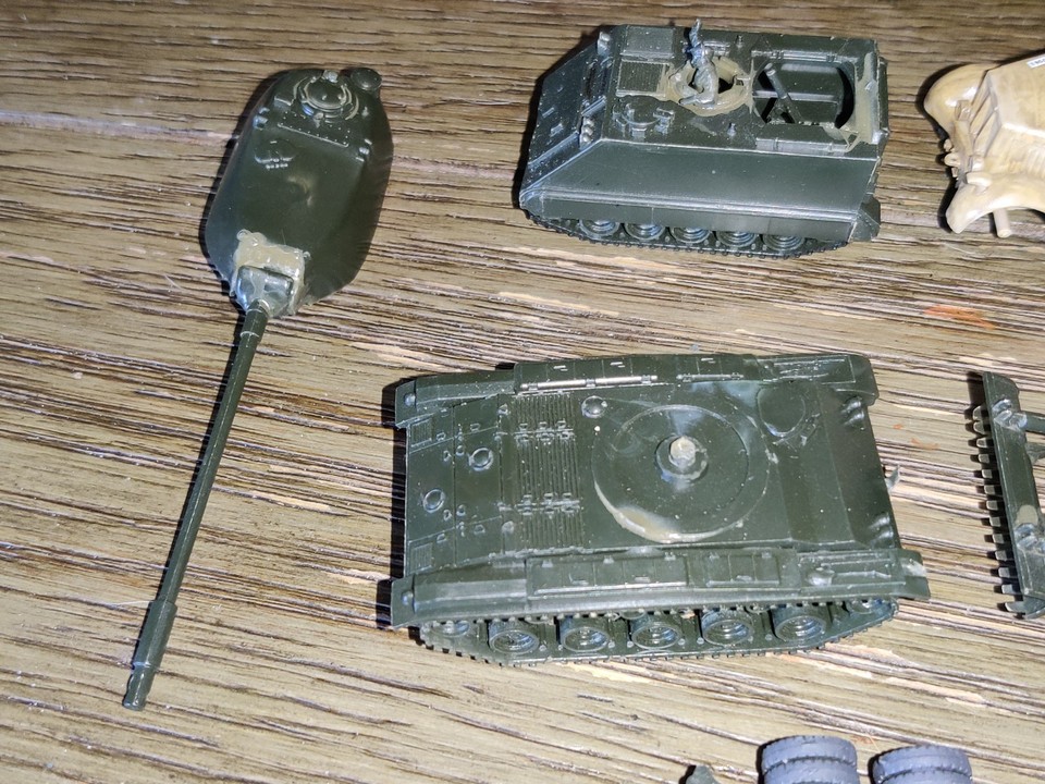 HUGE Lot Vtg Roco Minitanks Vehicles Turrets Wheels Tents For Parts Or ...