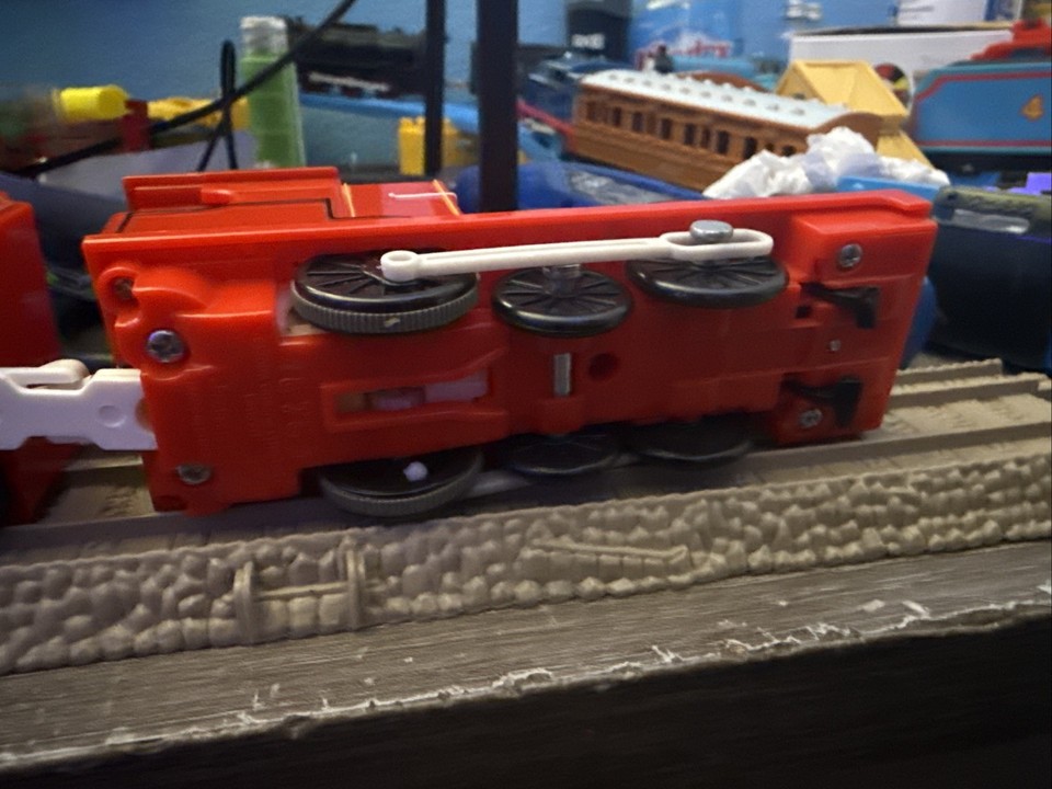 Trackmaster Thomas 2009 Flip Face Talking James | eBay