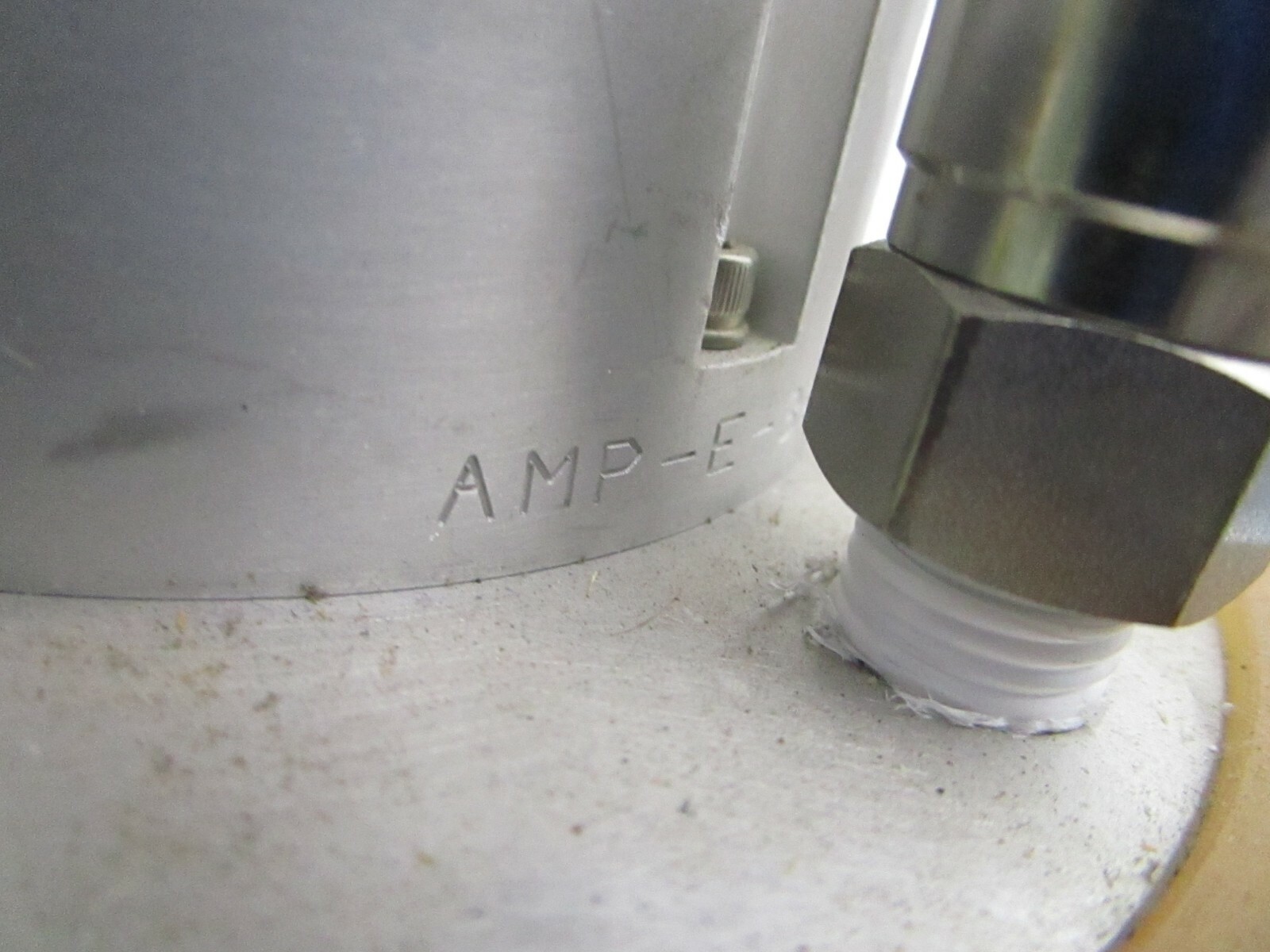 AMAT 0010-00510 ASSEMBLY P5000 ETCH BEARING STD ESC CATHODE, ETCH, MXP ...