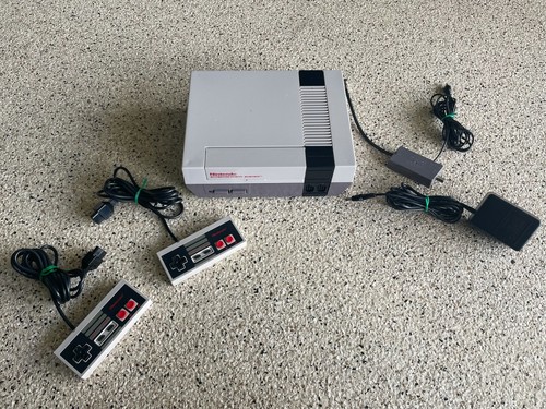 Low Serial Number Original Nintendo NES System Console 11152403427| eBay
