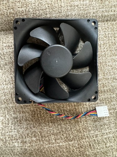 80Mm X 80Mm X 25Mm 12V Brushless DC Cooling Fan Compatible with Desktop ...