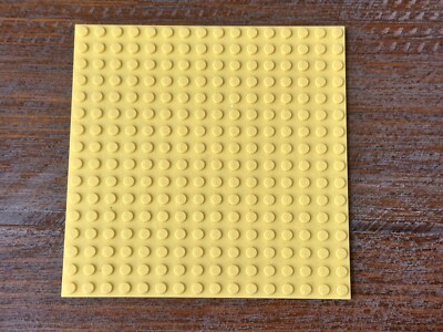 1x Lego base plate Building Board 16 x 16 Studs Light Yellow RARE ...