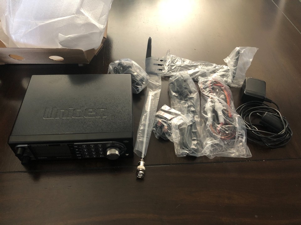 Uniden BCT15X BearTracker Mobile Tracking Scanner - Black - 100% ...