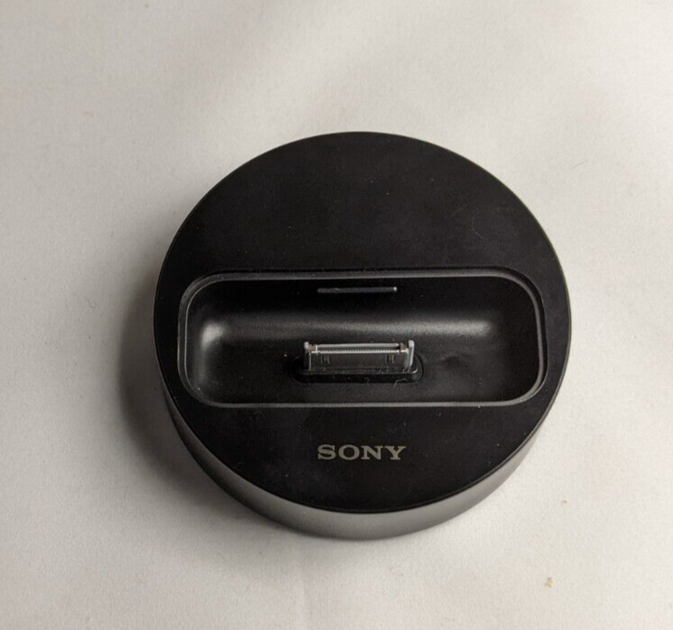 iPod iPhone Dock Sony TDM-iP30 No Cables Black | eBay