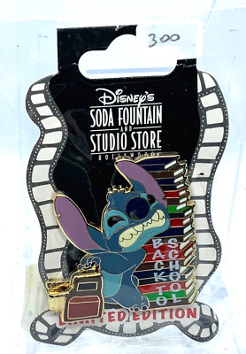 Disney DSSH 2010 Back to School Stitch LE 300 pin | eBay