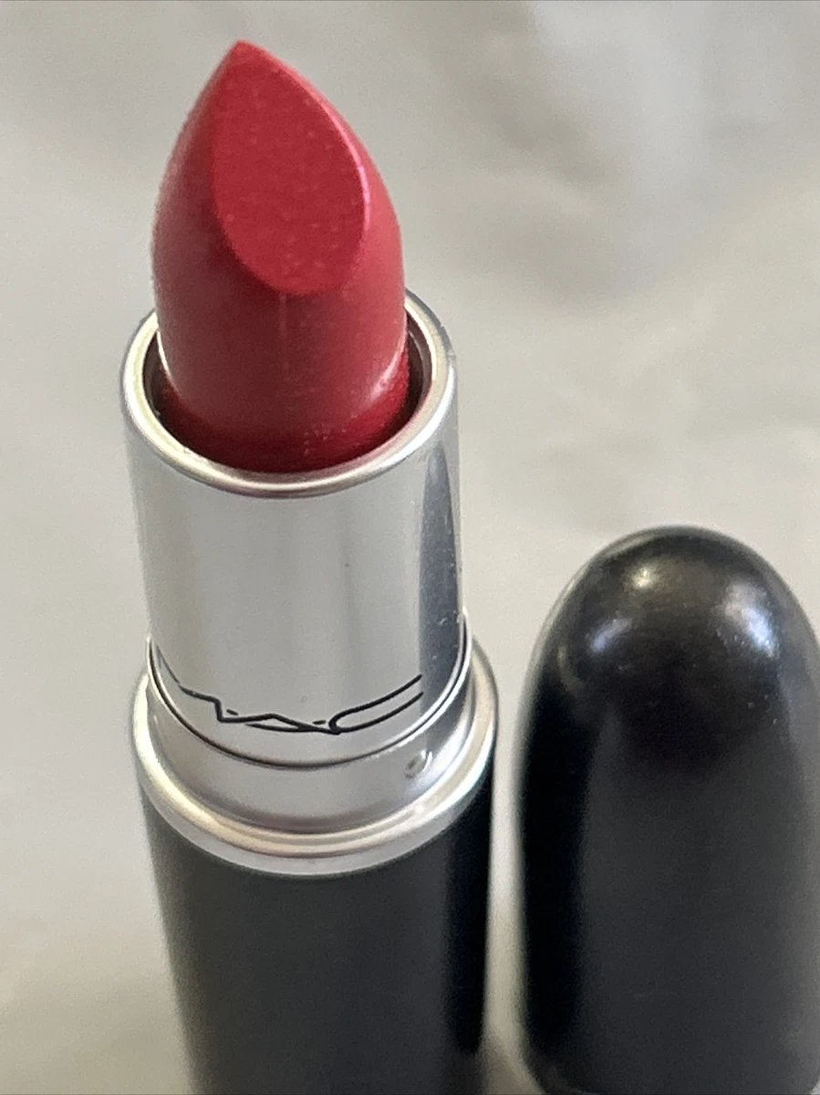 Mac Full Fuchsia Lipstick