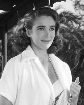 CREATURE FROM THE BLACK LAGOON BEAUTY JULIE ADAMS WAITS ON DECK 8X10 3 ...