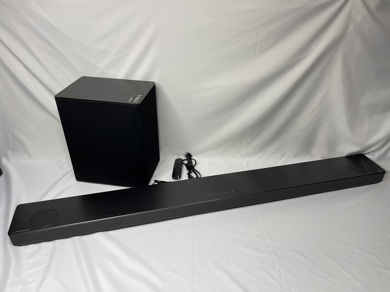 LG SN11RG 7.1.4-Channel Soundbar System w/ Wireless Subwoofer ...