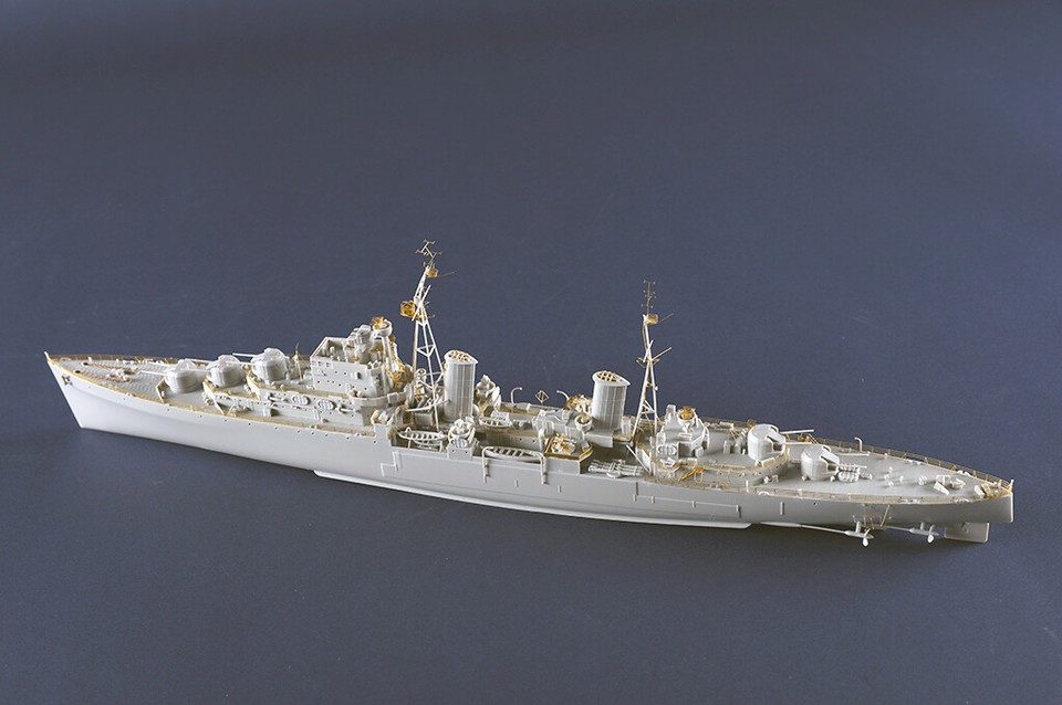 Trumpeter 05367 1:350 Scale HMS Argonaut Plastic Model Warship Kit | eBay