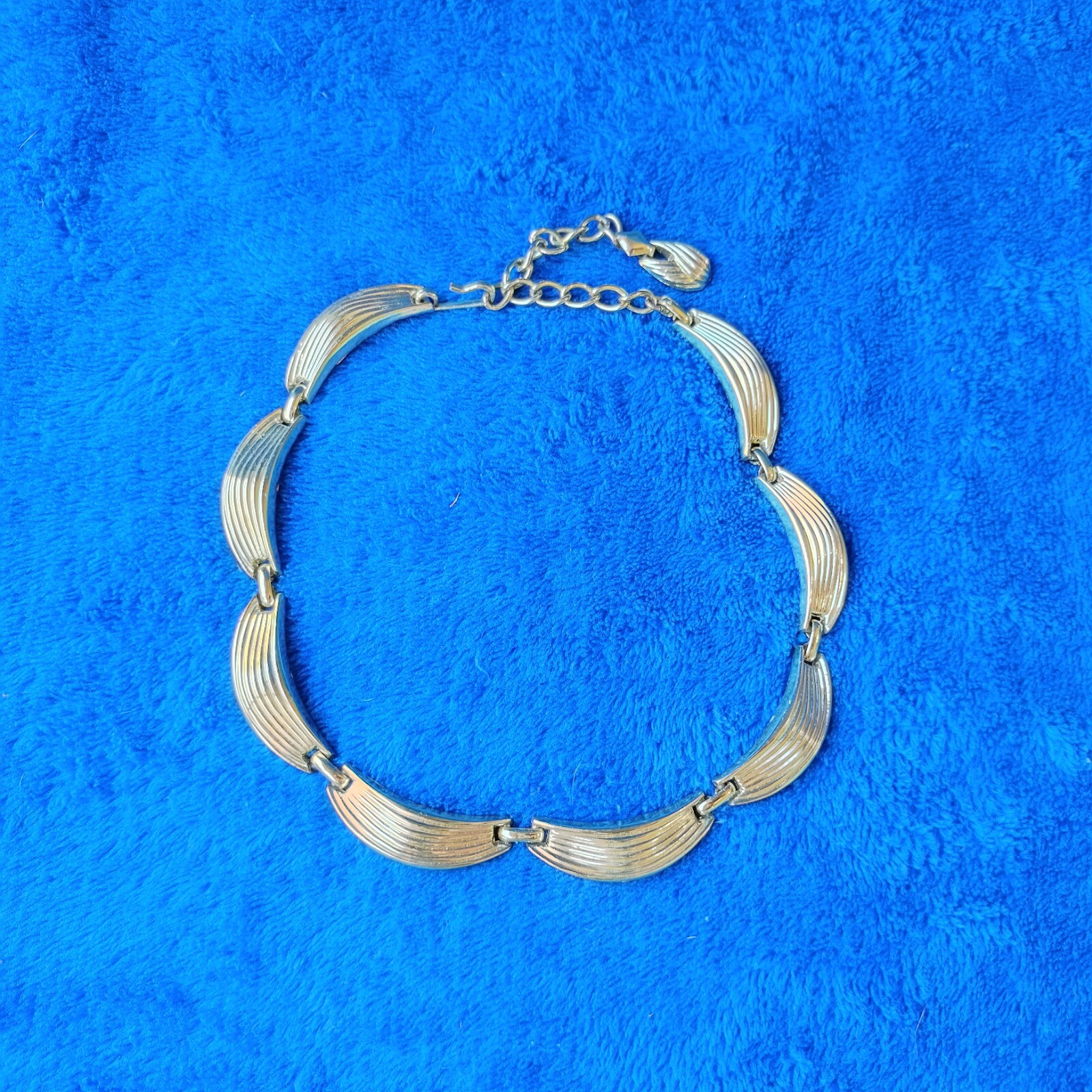 Vintage Curved Swirl Textured Chain Link Adjustable H… - Gem