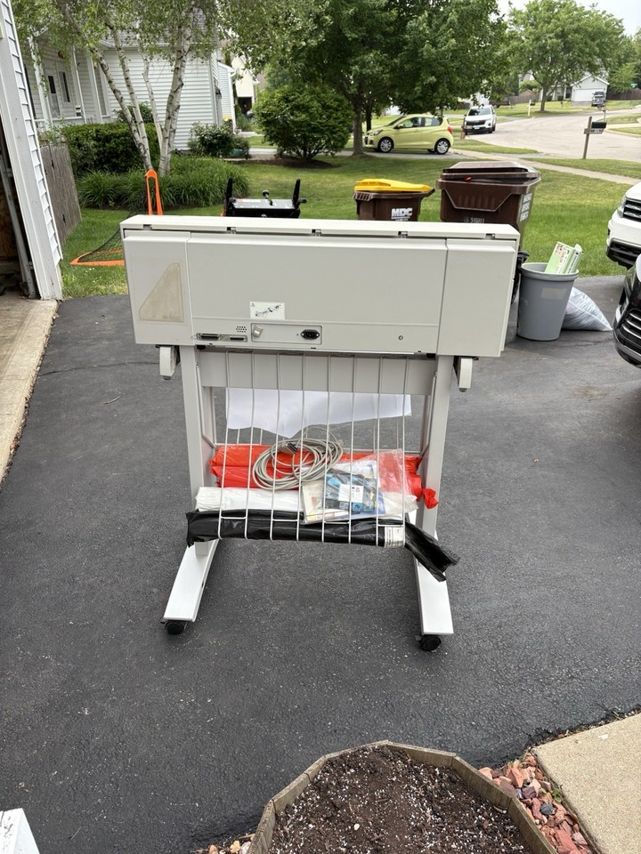 Hewlett-Packard DesignJet 430 Large Format Plotter Printer w/Rolling ...