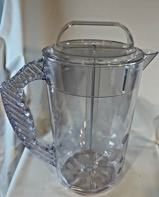 The Pampered Chef 2272 2-Qt Quick Stir Pitcher -Polka Dot Pattern ...